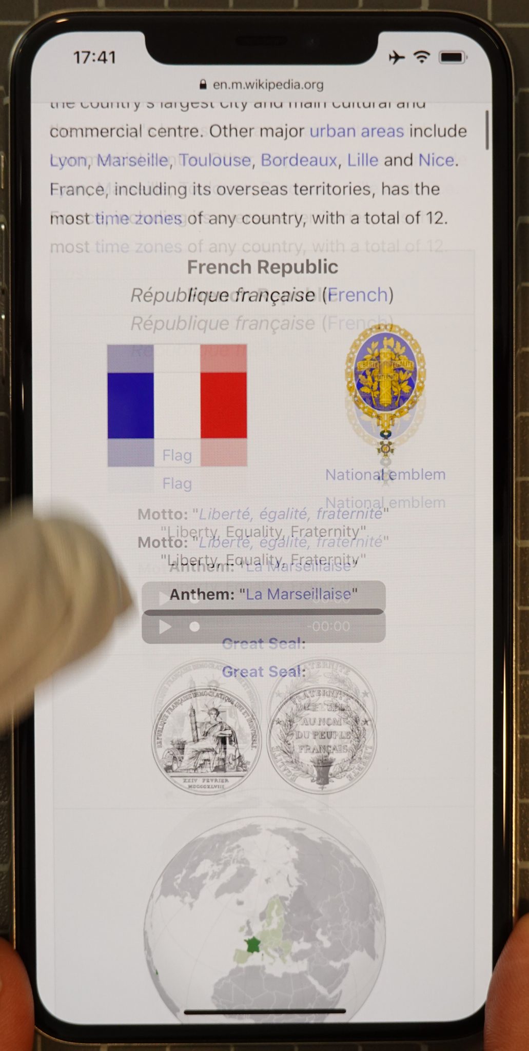 Apple iPhone 11 Pro Max Display review: Middling performance - DXOMARK