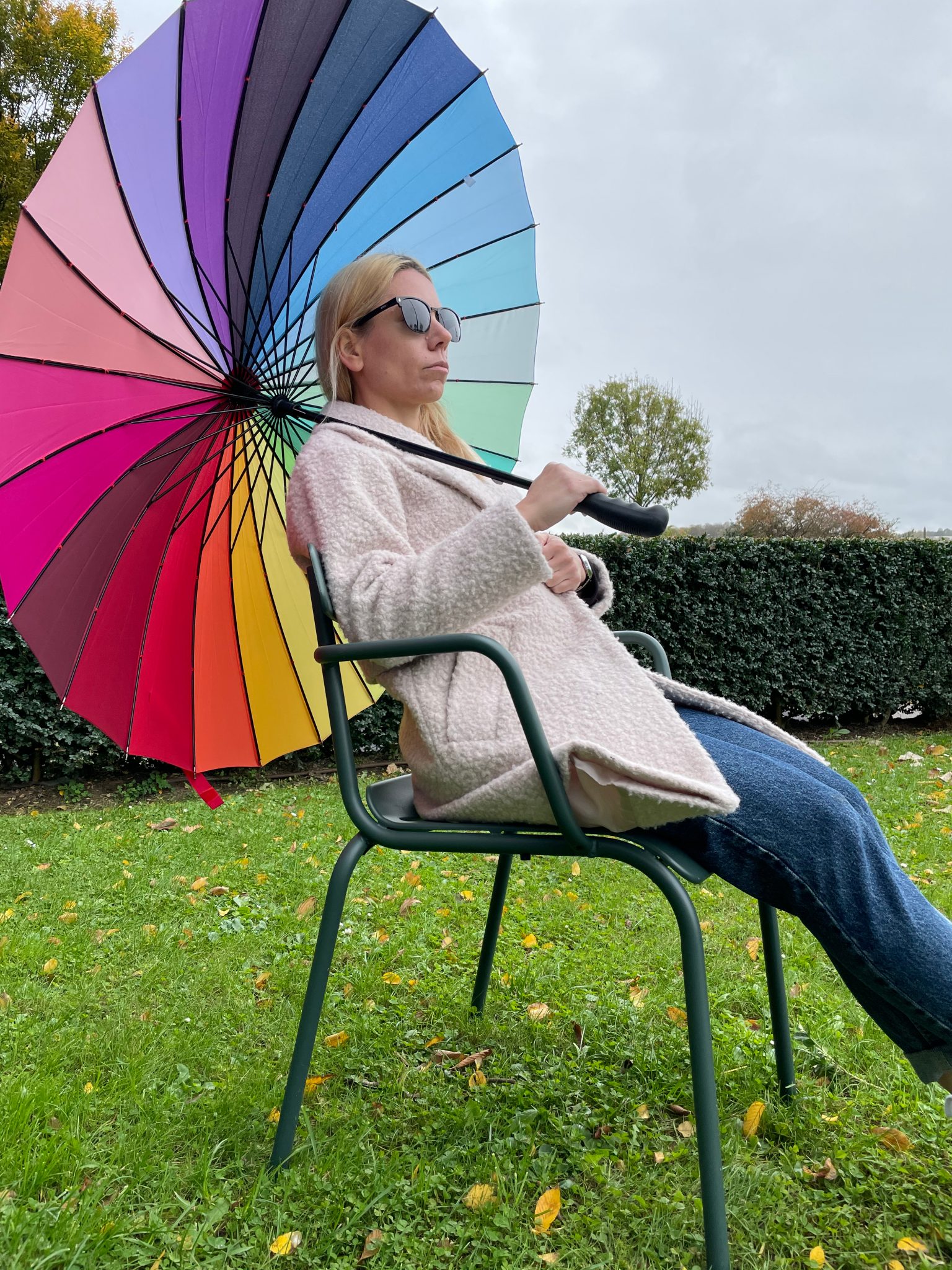 Apple iPhone 12 Camera review: Pro-level video, amateur zoom - DXOMARK