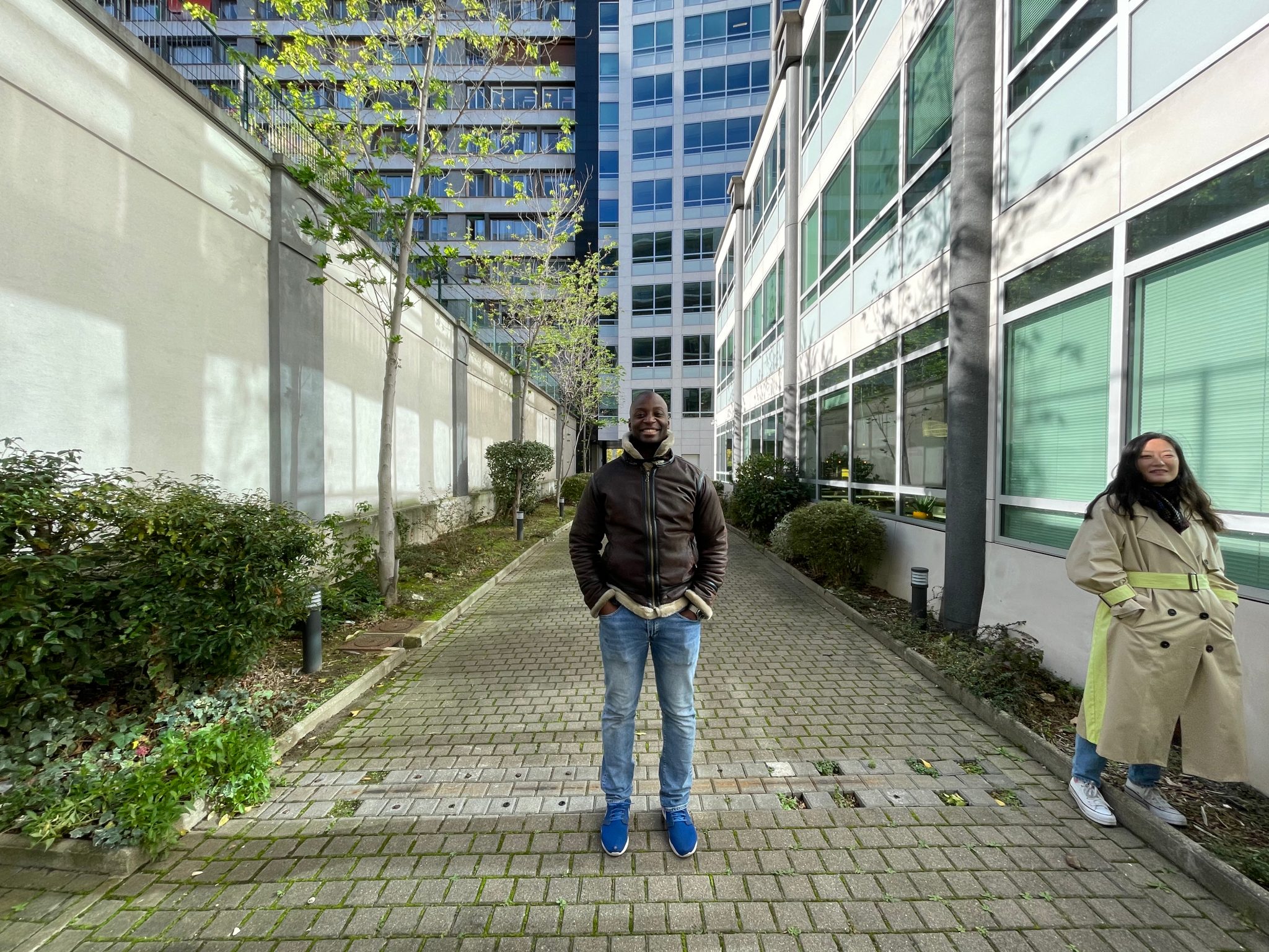 Apple iPhone 12 Camera review: Pro-level video, amateur zoom - DXOMARK